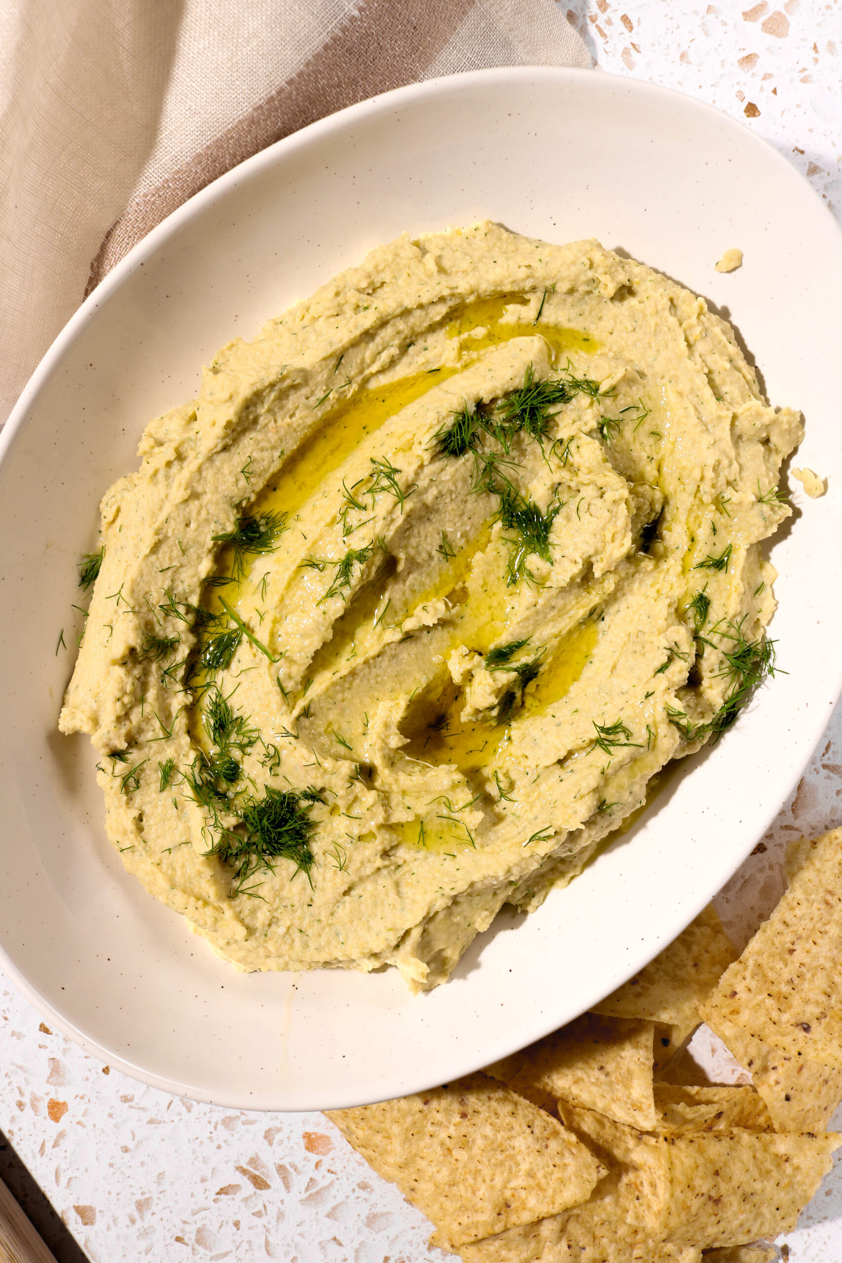 Simple Lemon and Dill Hummus - My Outer Life